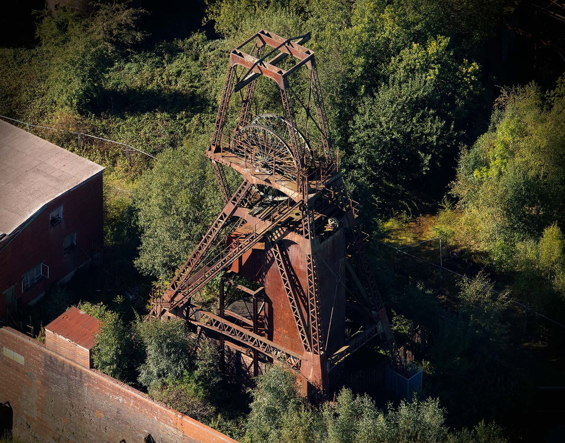 What To Do With The Pitheads – Tom Brown | libcom.org