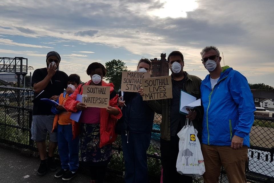Southall Waterside Stinks! – Local working class resistance against ...