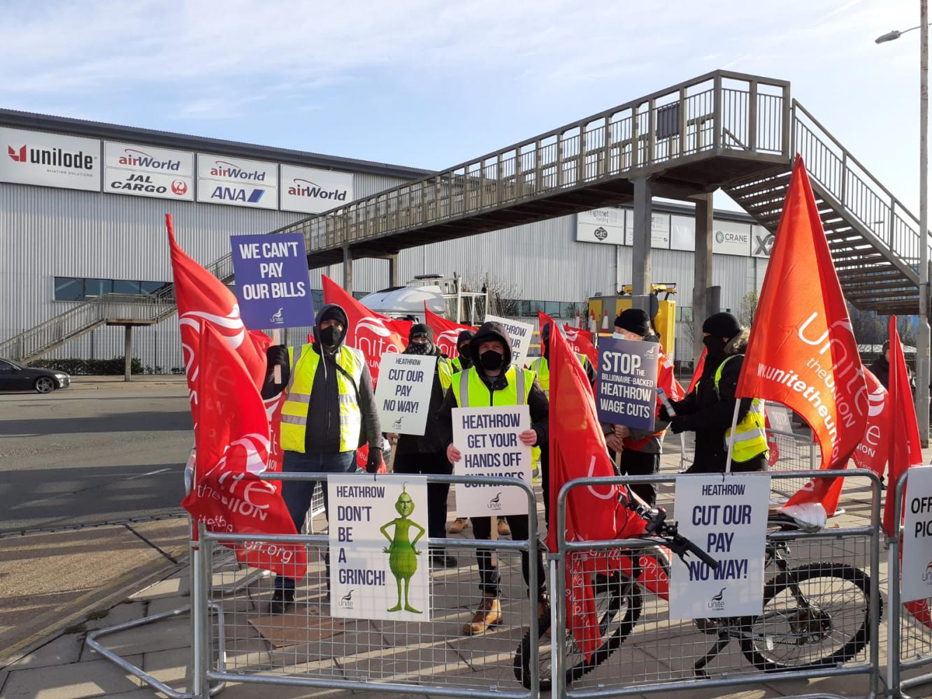 Heathrow Strike Report - Day 1 | libcom.org