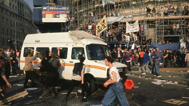 Battle of Trafalgar: The UK Poll Tax Riot (Documentary) | libcom.org