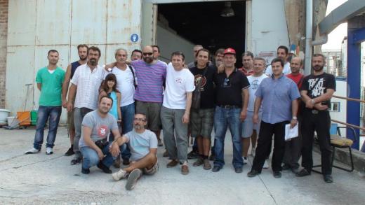 Factory in Greece starts production under workers' control | libcom.org