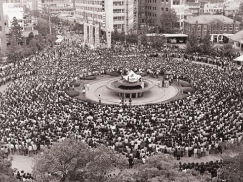 The 14 October 1973 Thai uprising | libcom.org
